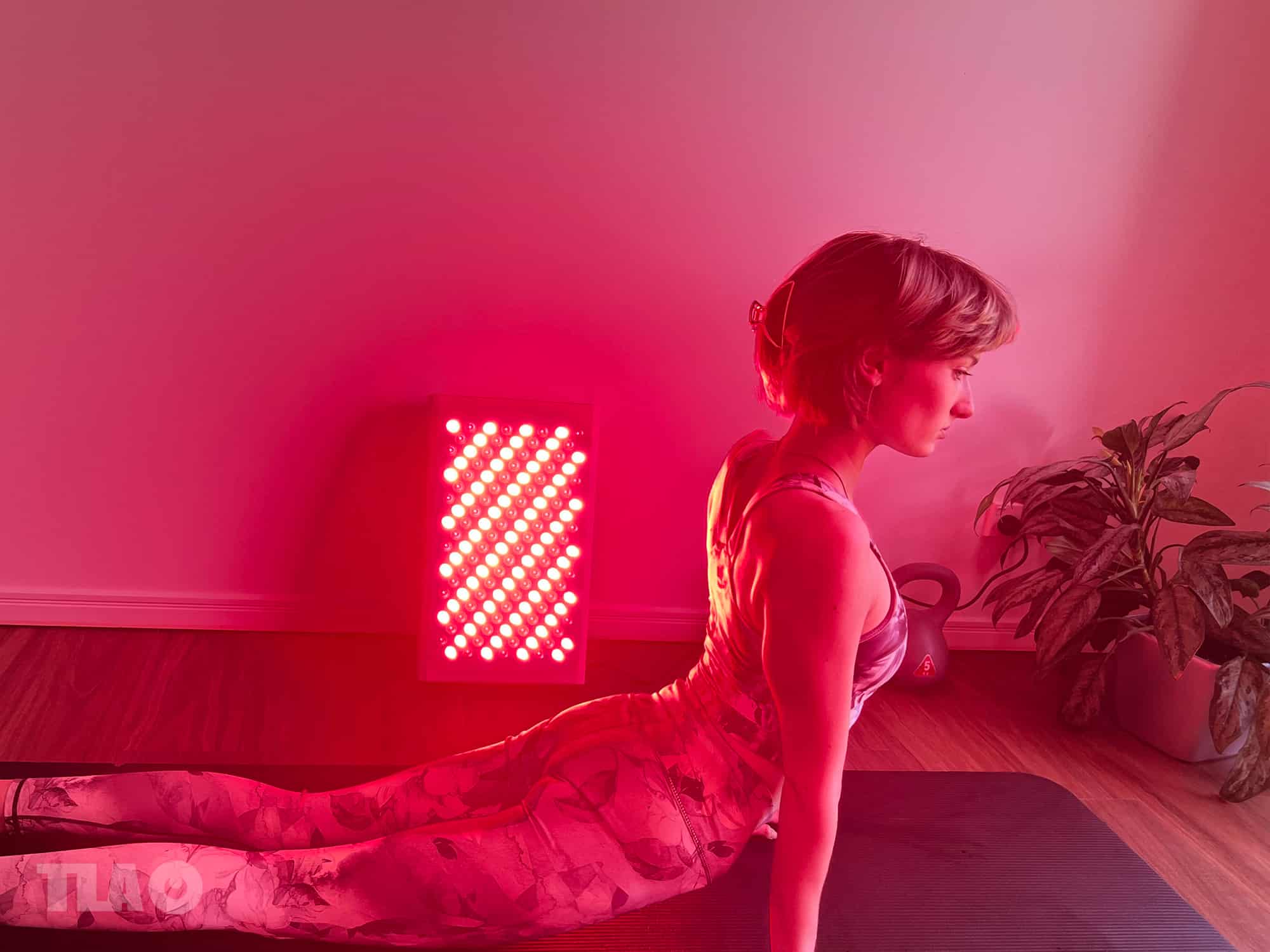 Combat Crow’s Feet on a Budget: Red Light Therapy at Home